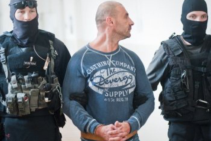 Pokračuje proces v prípade vraždy bossa Miroslava Sýkoru