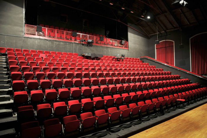 Na projekt rekonštrukcie Divadla Aréna vyhlásili súťaž