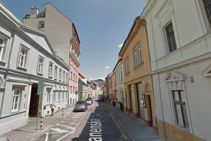 Staré Mesto pokračuje v obnove ulíc. Na rade je Panenská