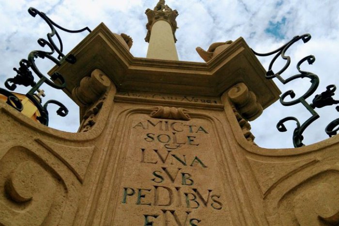 Mesto pokračuje v obnove pamiatok. Krajší je Mariánsky a Mórový stĺp aj ...